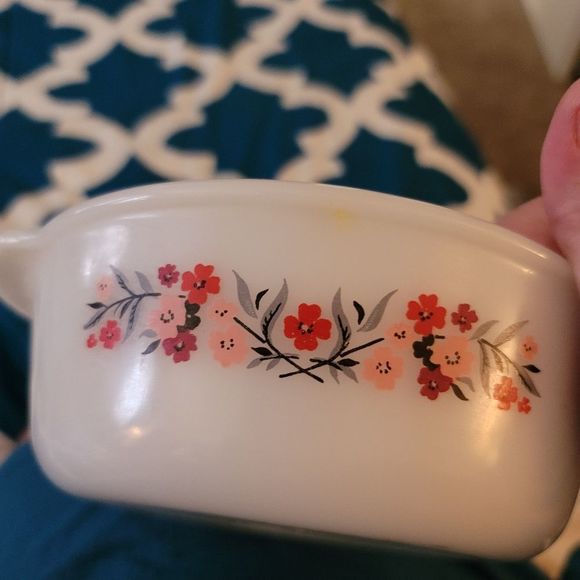 Fire King | Dining | Vintage Fire King Primrose Oval Quart Casserole ...